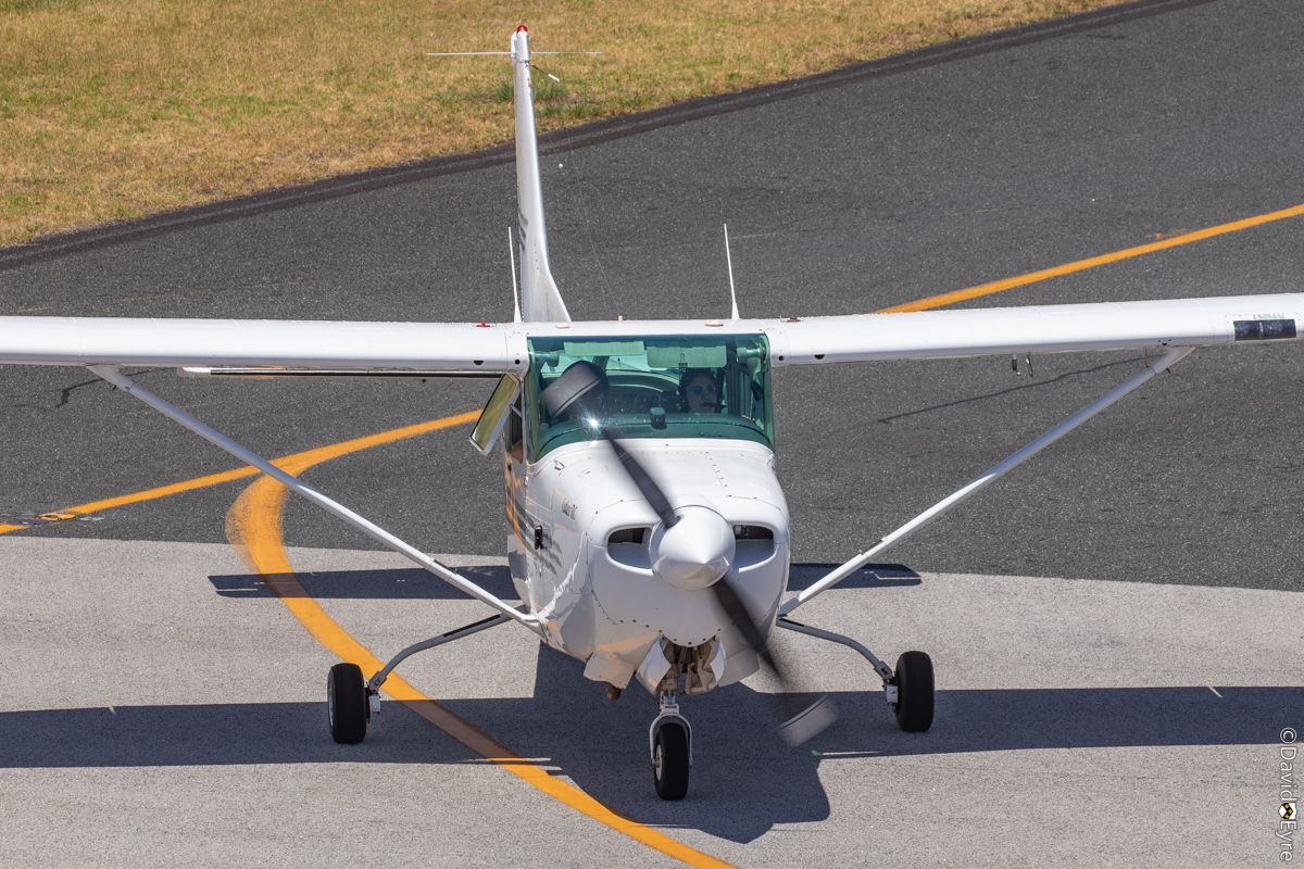 VH-FCI Cessna 172RG Cutlass RG II (MSN 172RG0940) operated by the Royal ...