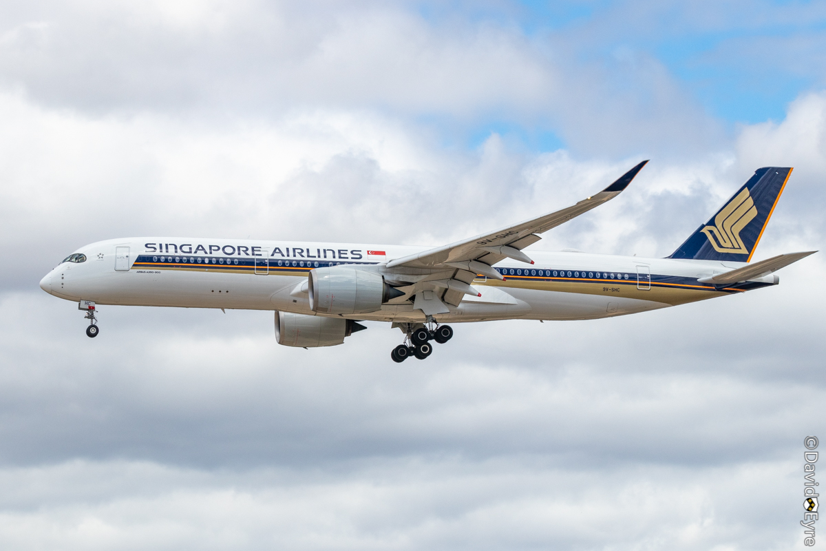 9V-SHC Airbus A350-941 (MSN 276) of Singapore Airlines, at Perth ...