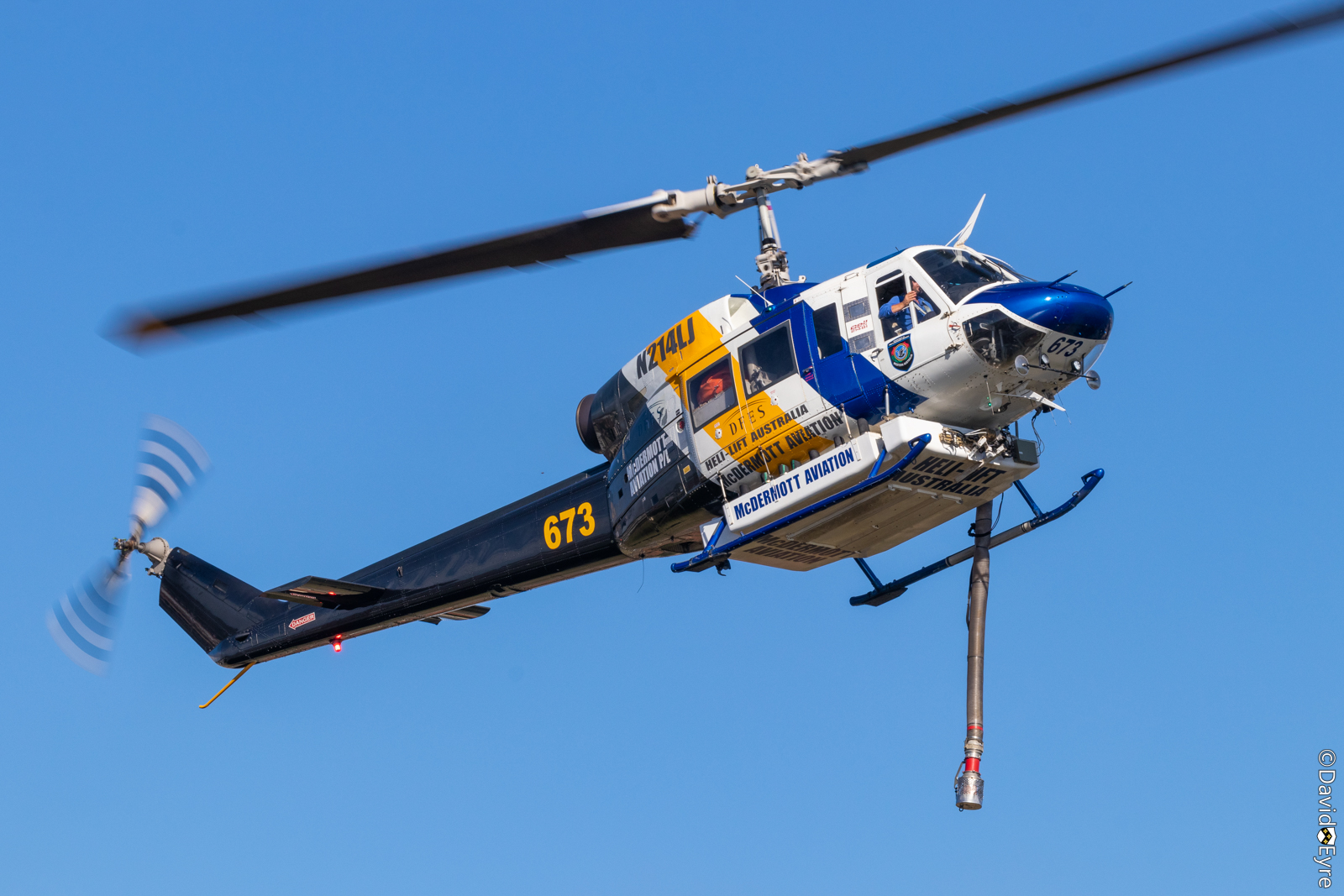 N214LJ/HELITAK 673 Bell 214B-1 BigLifter of McDermott Aviation, at ...