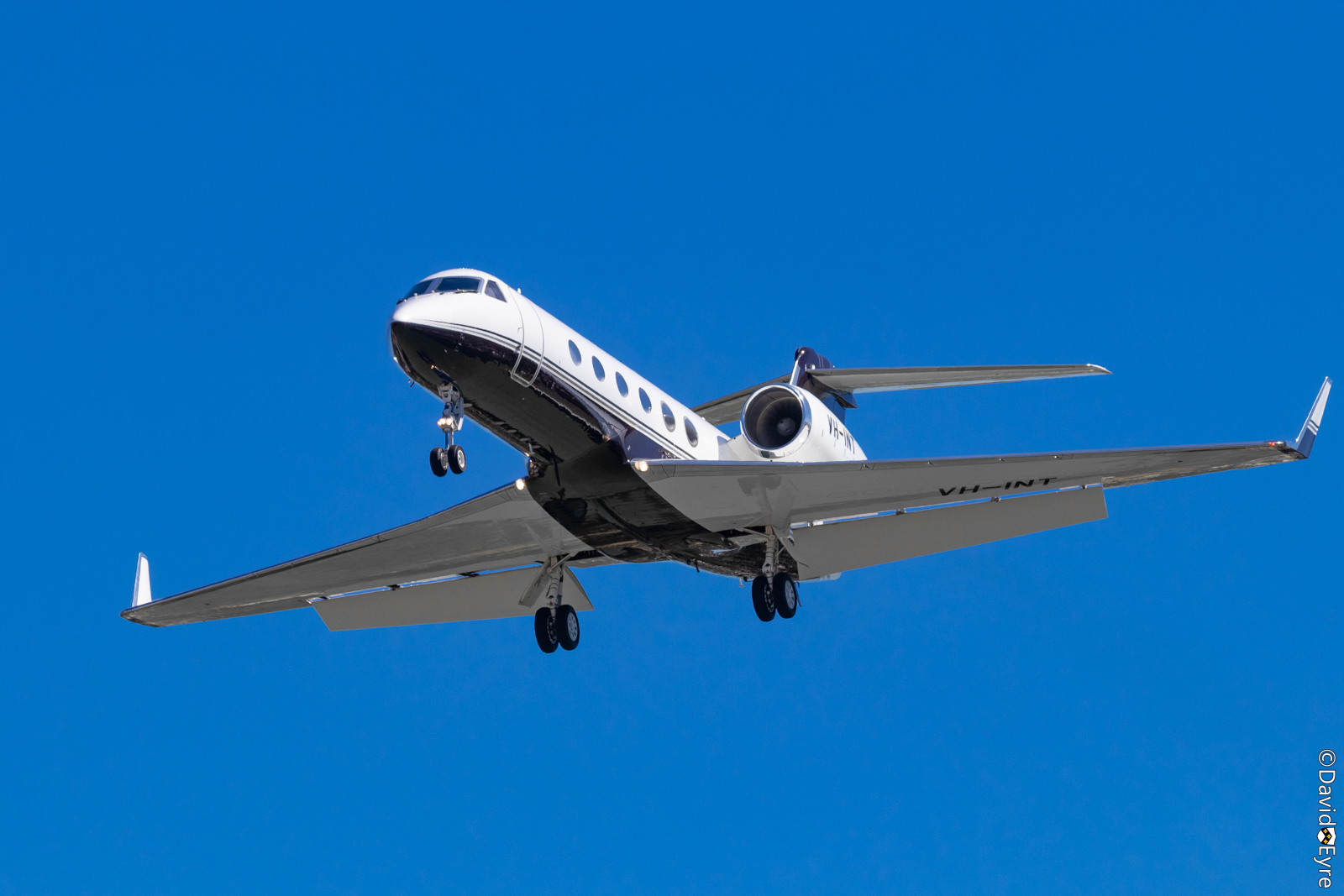 VH-INT Gulfstream G-IV SP of Revesco Aviation, at Perth Airport ...