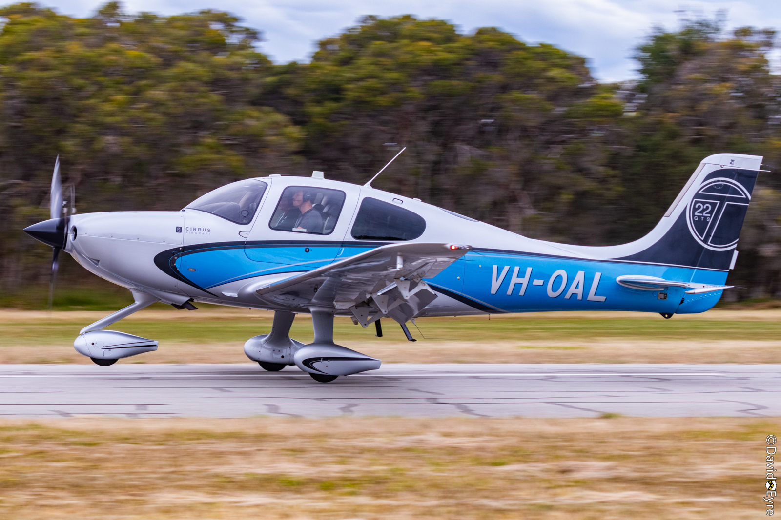VH-OAL Cirrus SR22T-G5 GTS owned by Timothy Moore, at the Sport ...