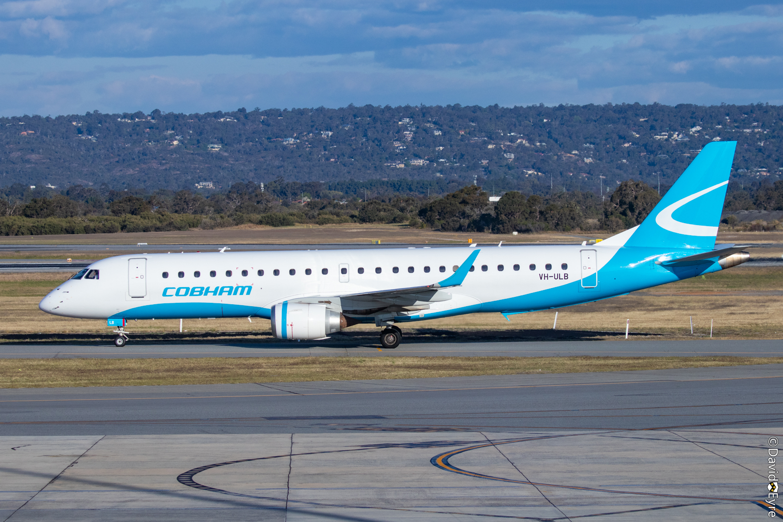 VH-ULB Embraer ERJ-190AR (ERJ-190-100 IGW) of National Jet Express ...