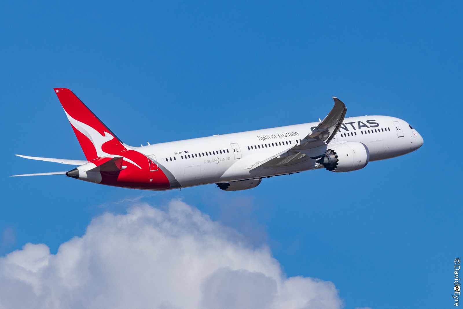 VH-ZNC Boeing 787-9 Dreamliner of Qantas, named ‘Quokka’, at Perth ...